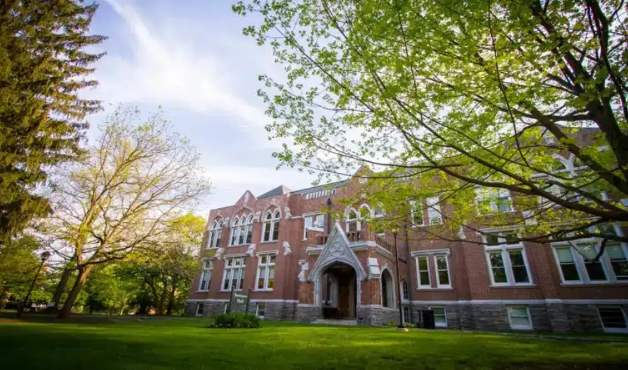 Study at Drew University in Madison: Top Courses & Scholarships